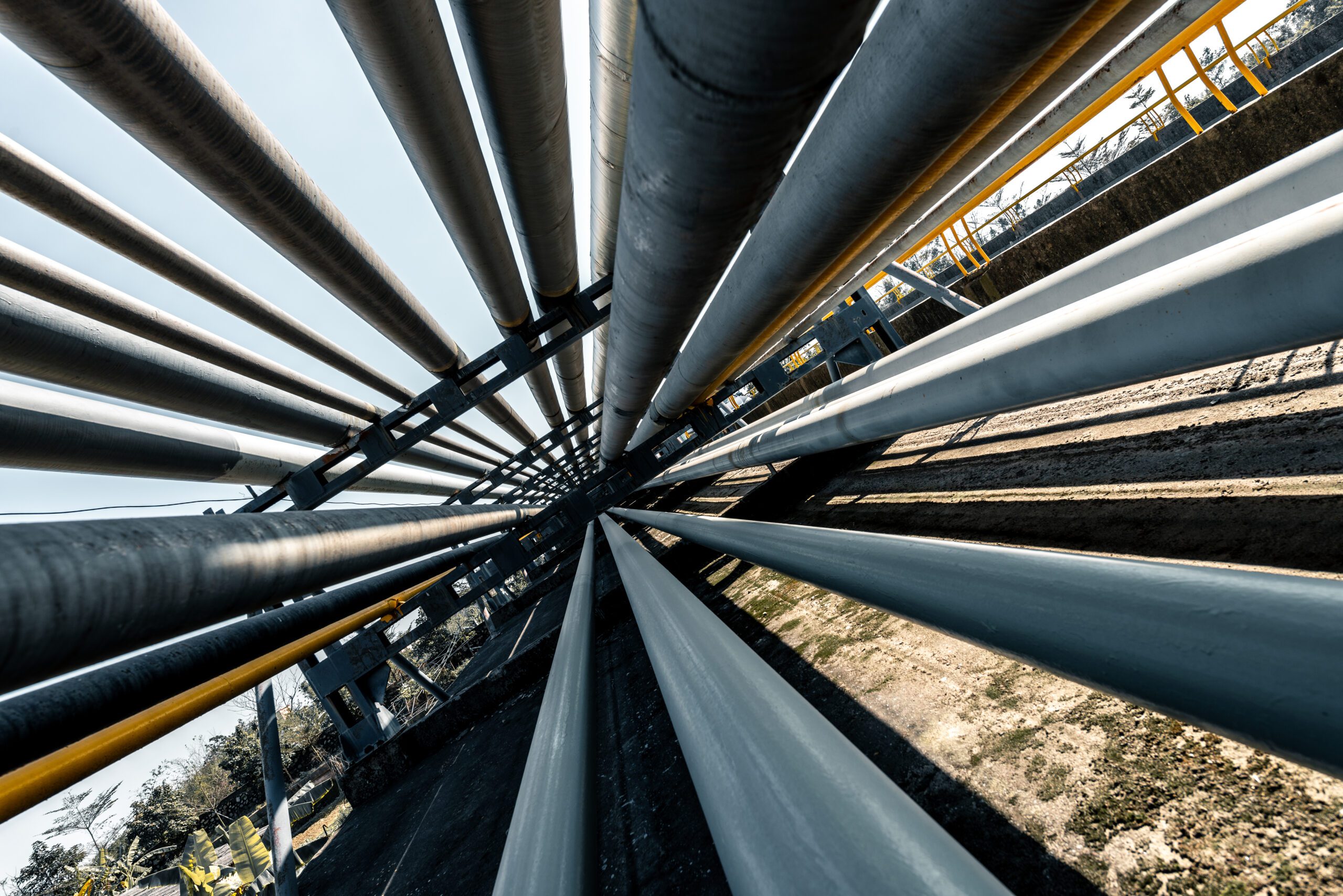 How to Troubleshoot a Leaking Pipe in a Fluid System | Hydrotech